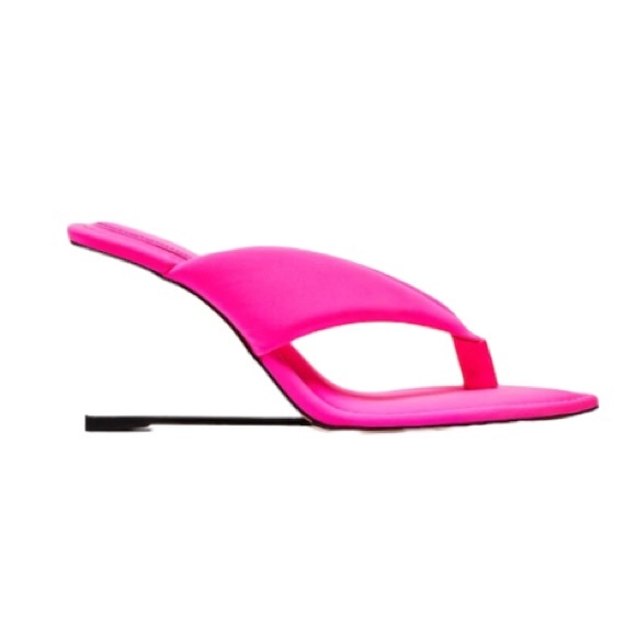 Good American | Shoes | Good American Pink Cinderella Slippers Sandals ...